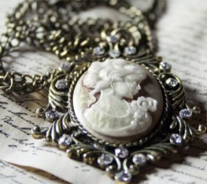 The Evolution of British Jewellery Trends Over Time - Fashion ...